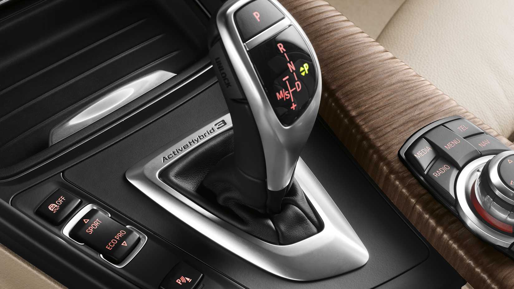 BMW's Underrated ActiveHybrid 3: A Stealthy 335-hp Performer