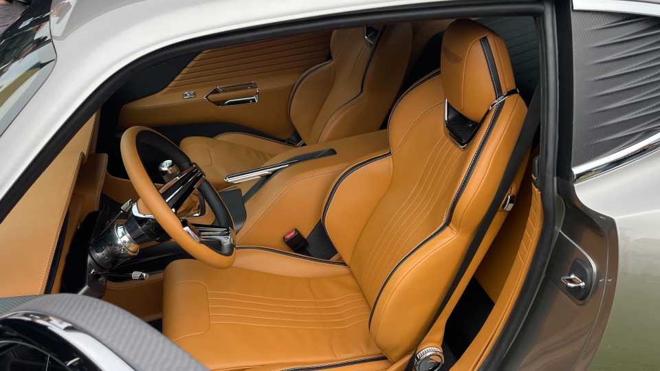 Ringbrothers Aston Martin DBS Restomod 'Octavia' Debuts At Monterey Car ...