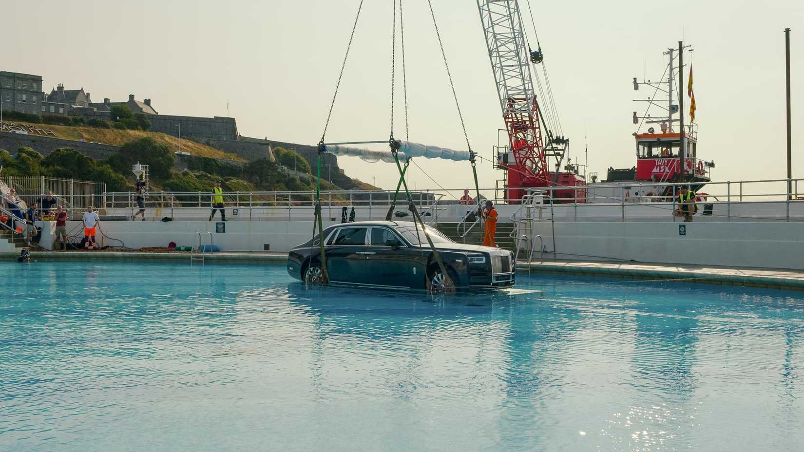 Rolls-Royce Celebrates 100 Years Of Phantom By Parking One In A ...