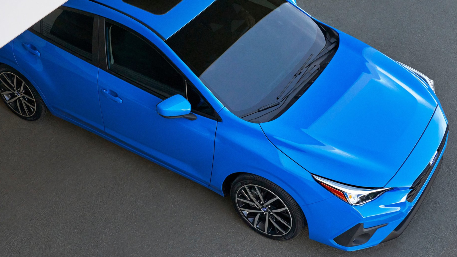 Only 2 AWD Hatchbacks Under $30K: Subaru Impreza vs Toyota Prius