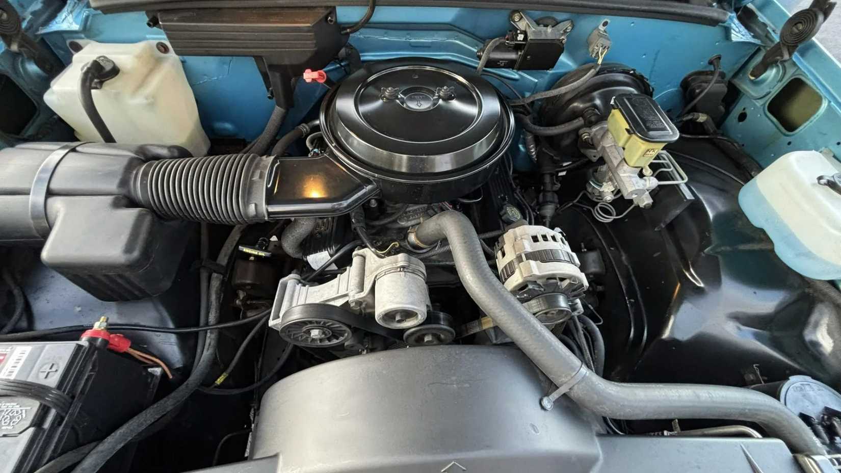 The GMC Sierra GT Is A Forgotten Muscle Truck From The 1990s