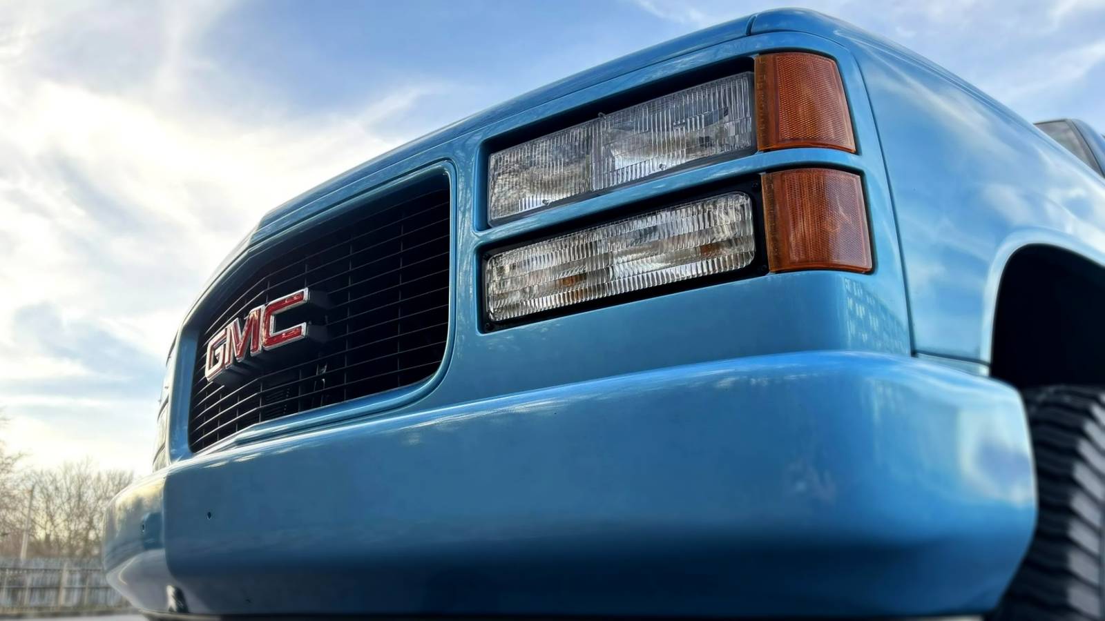 The GMC Sierra GT Is A Forgotten Muscle Truck From The 1990s