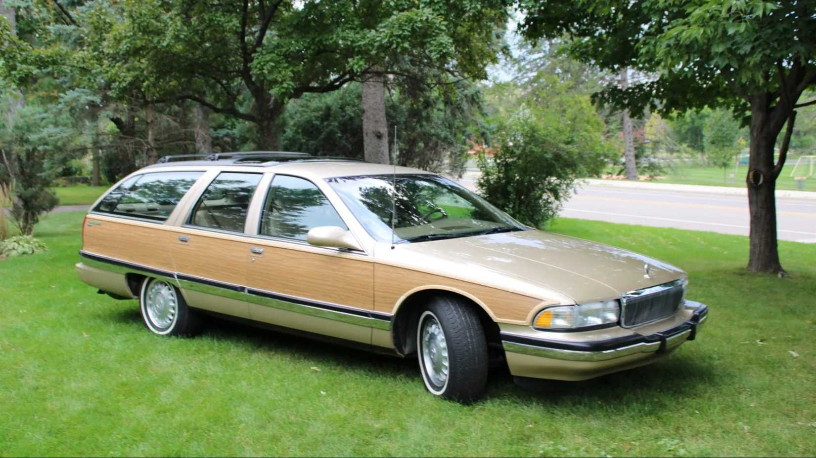 Buick Roadmaster: The Last V8-Powered Full-Size Sedan