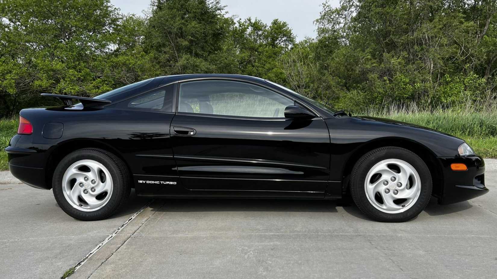 The Eagle Talon Is A Forgotten AWD Sports Coupe