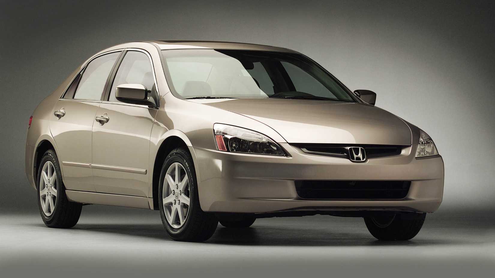 This Old Honda Accord Is The Efficient Sleeper You've Been Overlooking