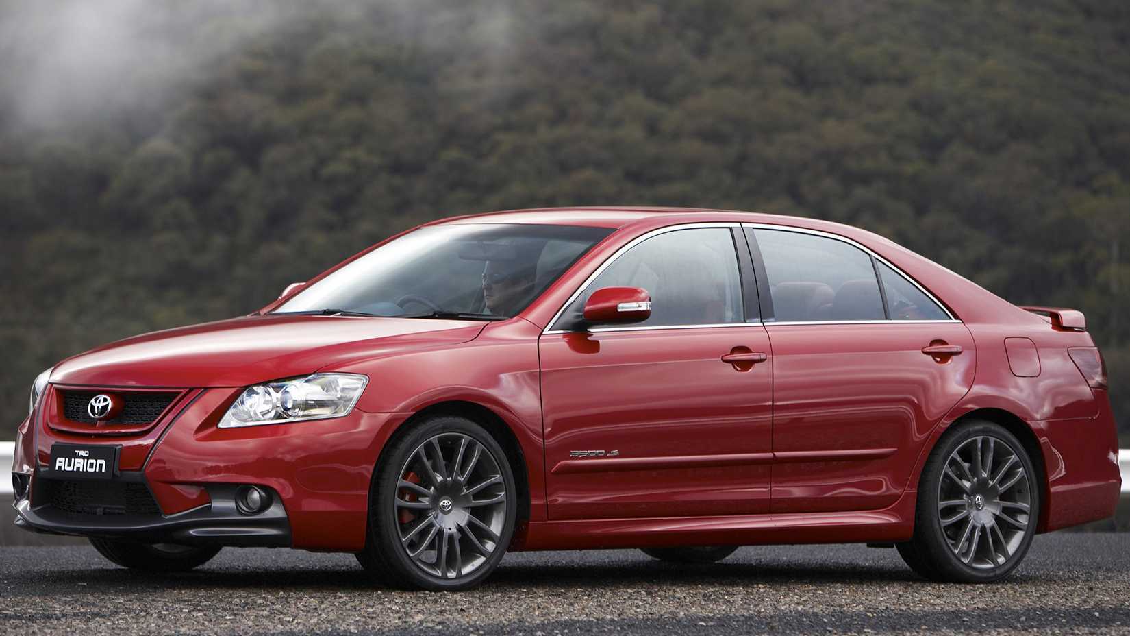The Toyota Aurion Was An Australian Sedan With A High-Performance Secret