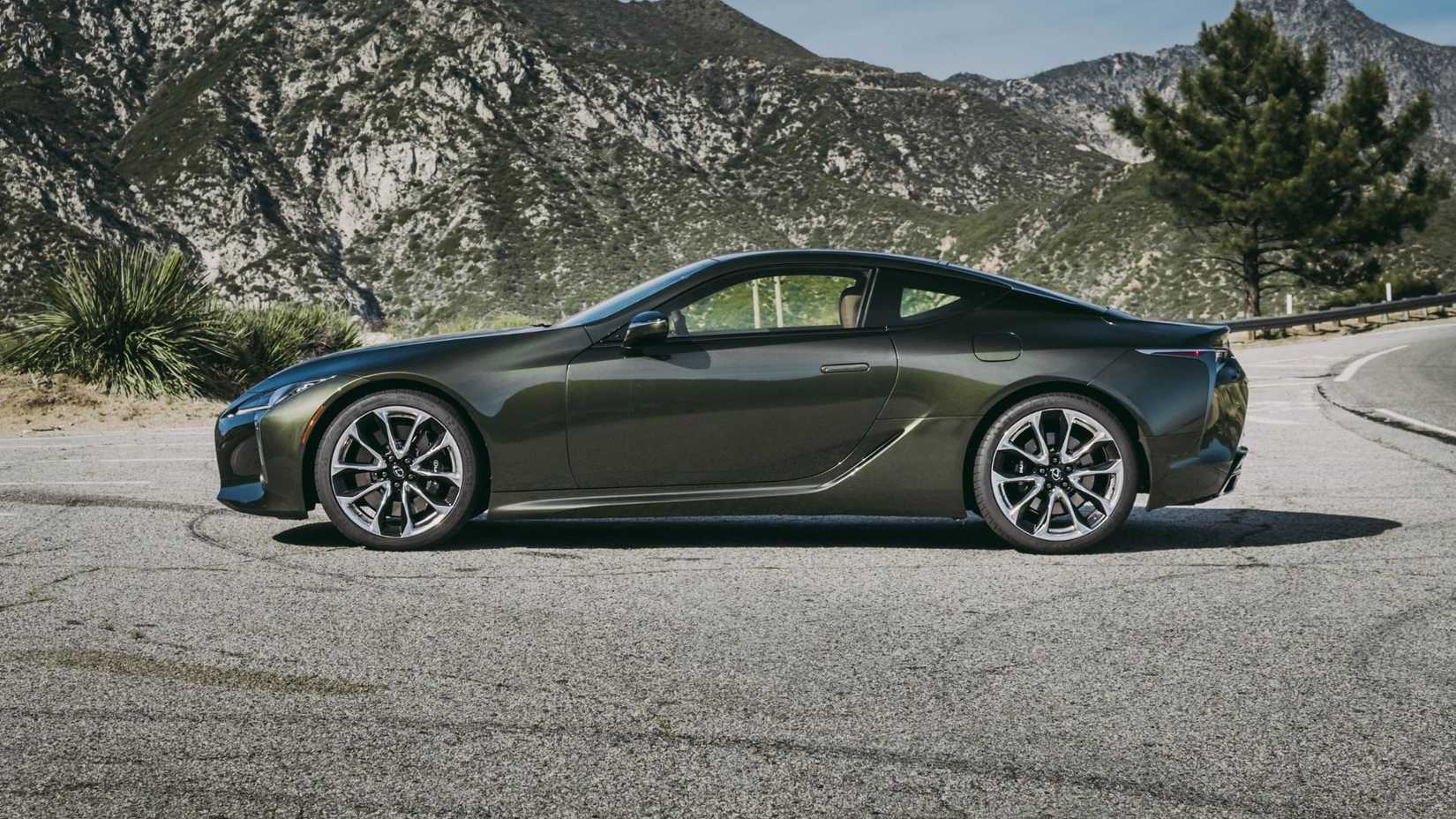 The Lexus LC500 Is The Only Naturally Aspirated V8-Powered Luxury Coupe ...