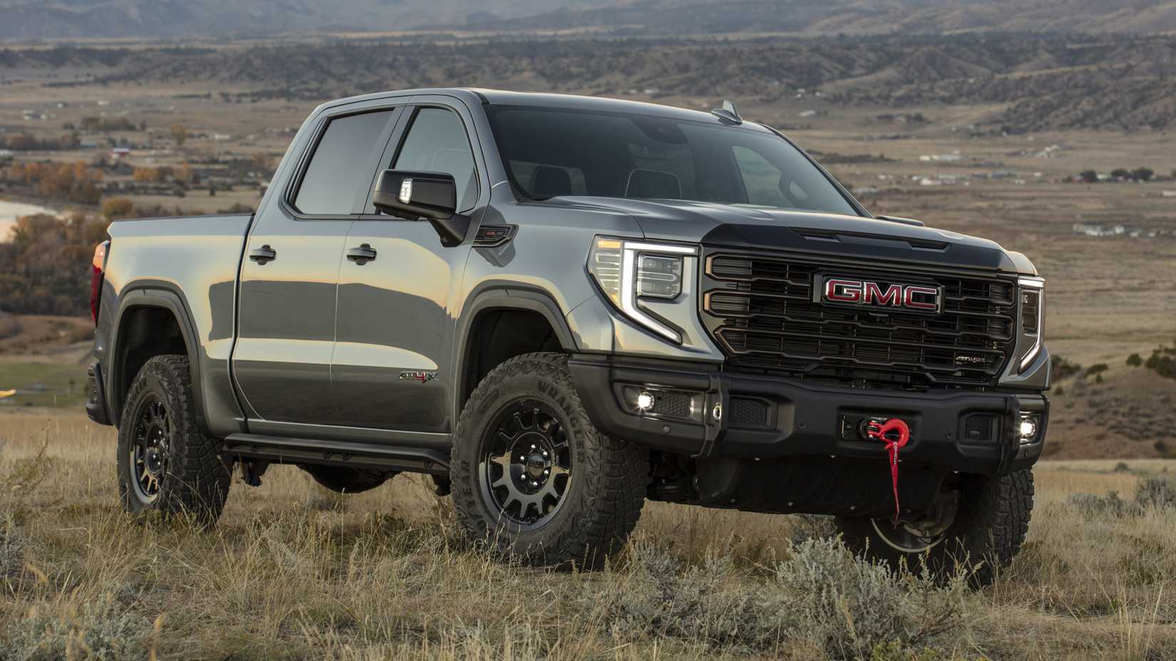 AT4 vs AT4X: Off-Roading GMC Trucks Compared