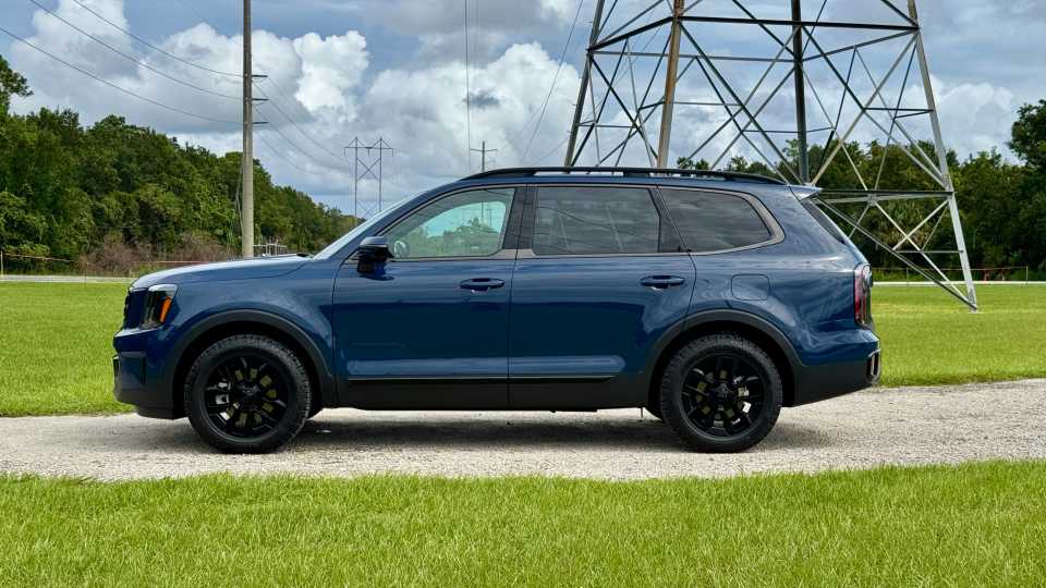 2025 Kia Telluride Pricing, Photos & Specs