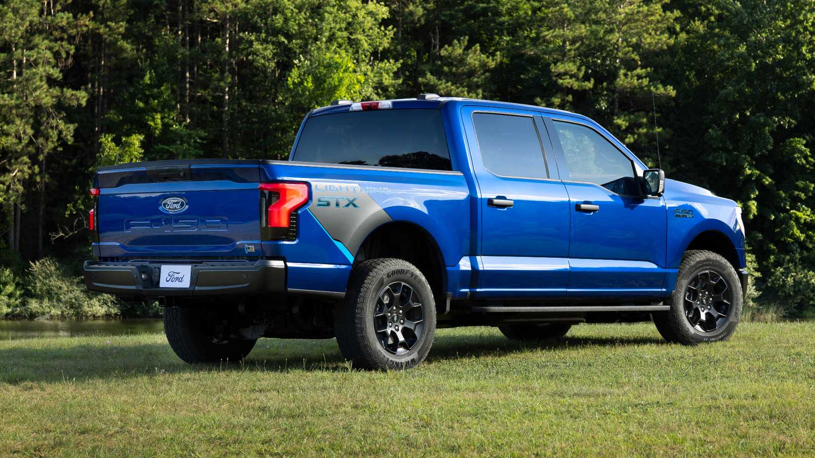 2026 Ford F-150 Lightning STX Debut With More Range, Same Price As XLT