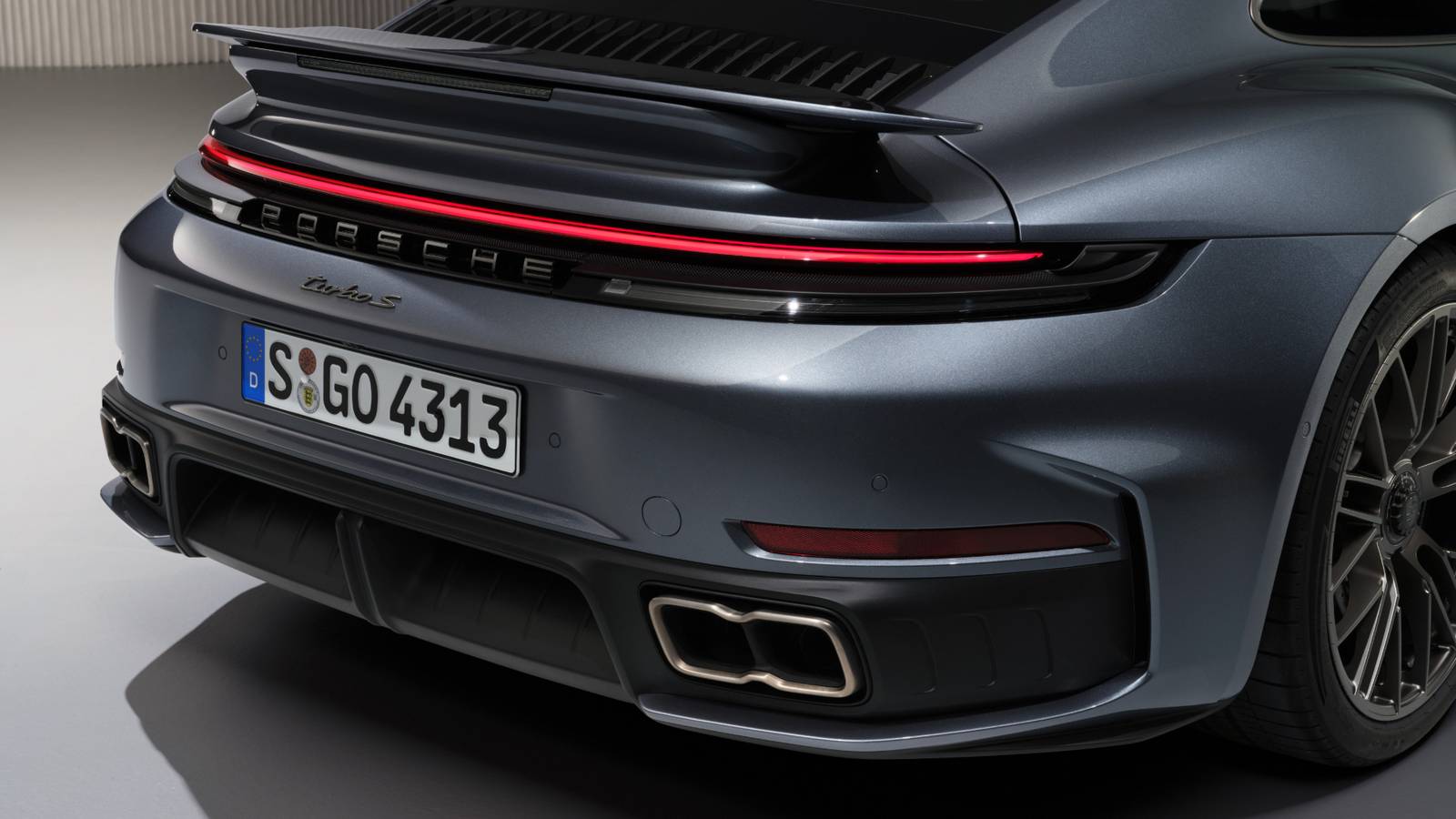 992.2 Porsche 911 Turbo S Unveiled With Hybrid Powertrain And 700 HP