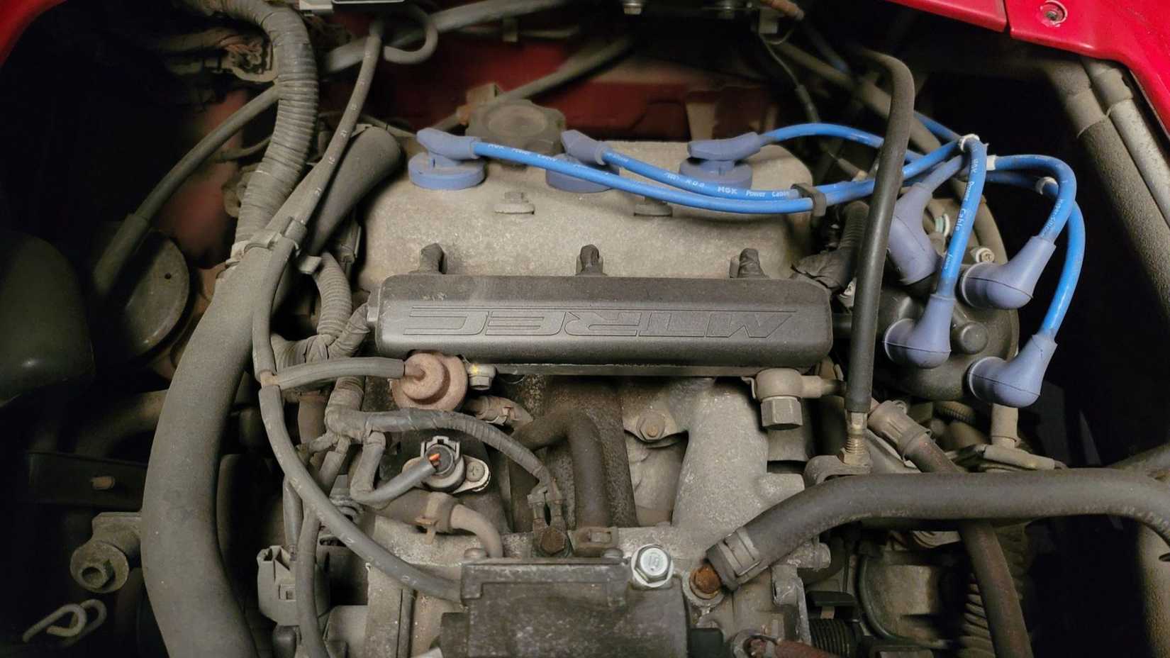 The Honda Beat Roadster Is Like A Pint-Sized NSX For $10,000