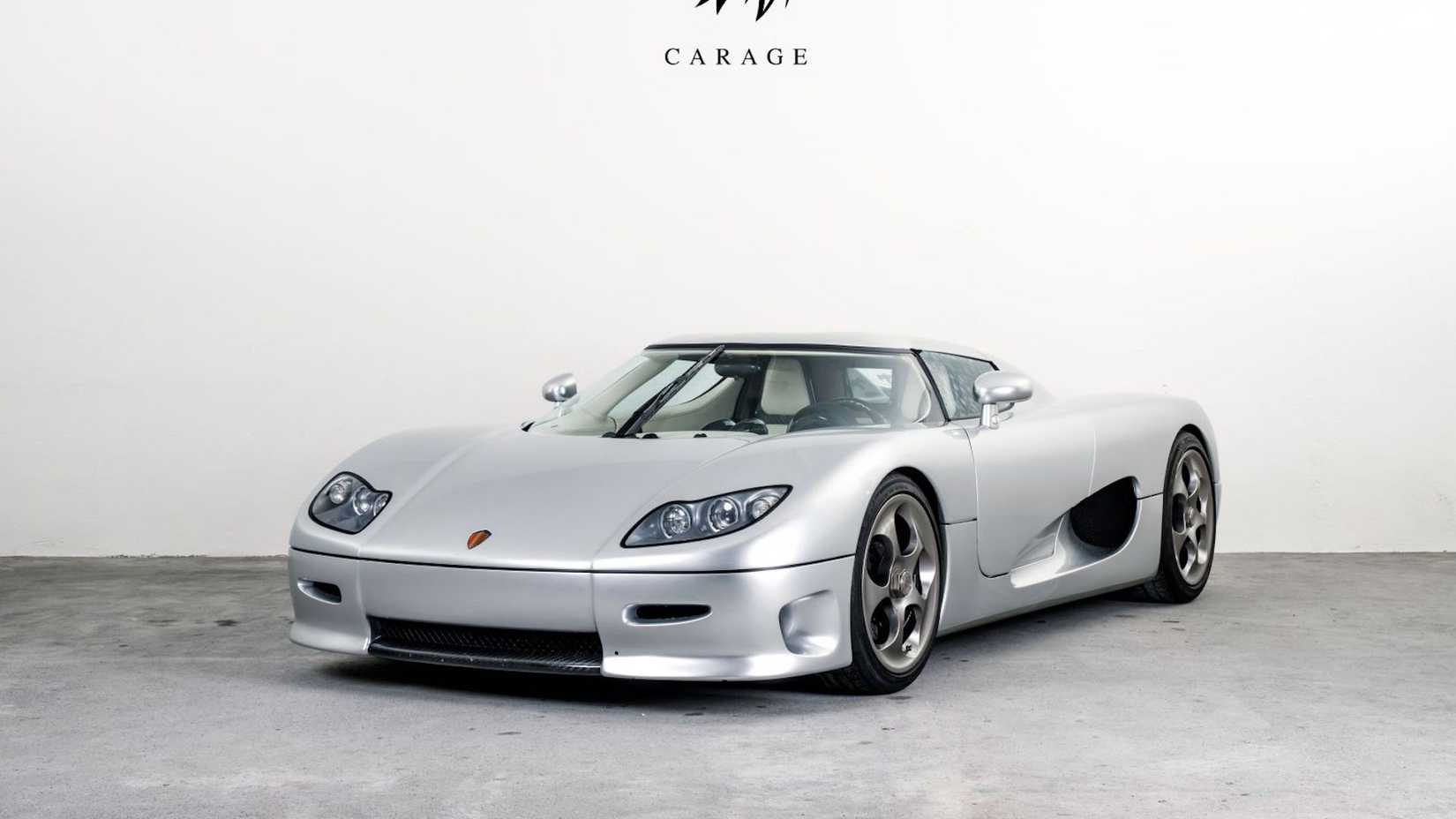 Koenigsegg CC8S: The Pioneering Swedish Supercar with Carbon Fiber Body
