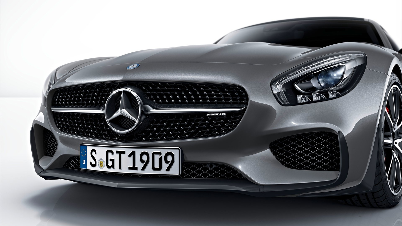 10 High-Performance Cars with the Biggest Depreciation Hits