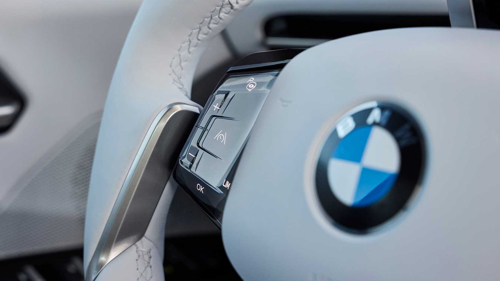 BMW Is Launching A New Logo With Its Neue Klasse Cars