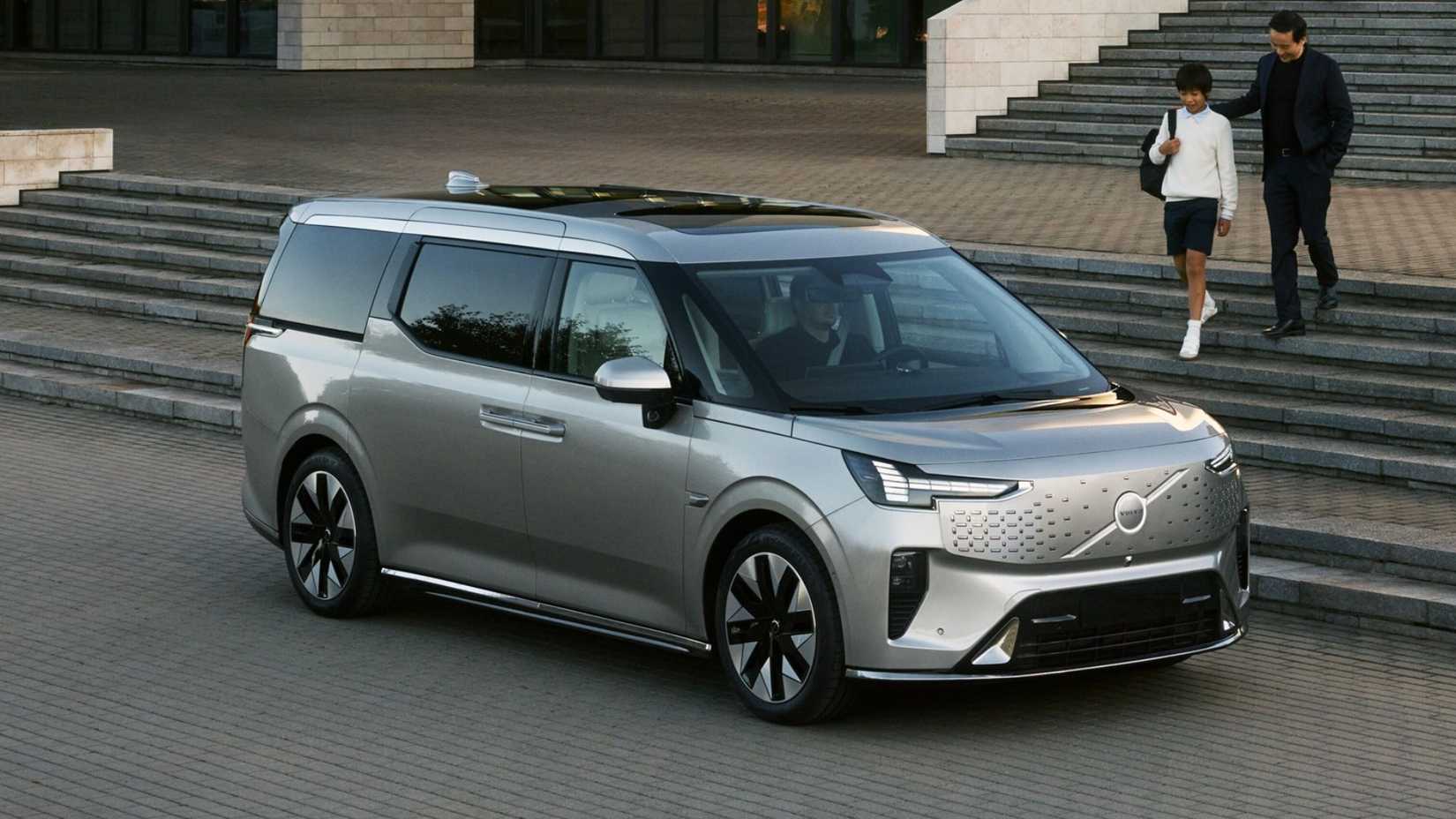 Volvo Patent Suggests EM90 Minivan Coming To America As A Hybrid