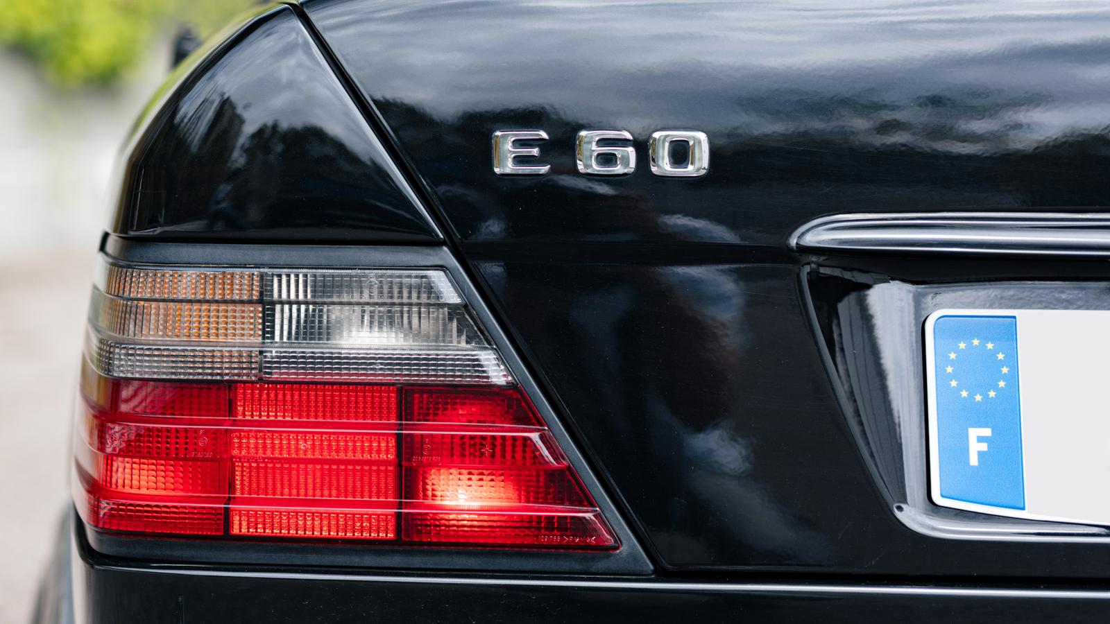 The Ultra-Rare Mercedes E60 AMG: Porsche's Influence on a W124 Masterpiece