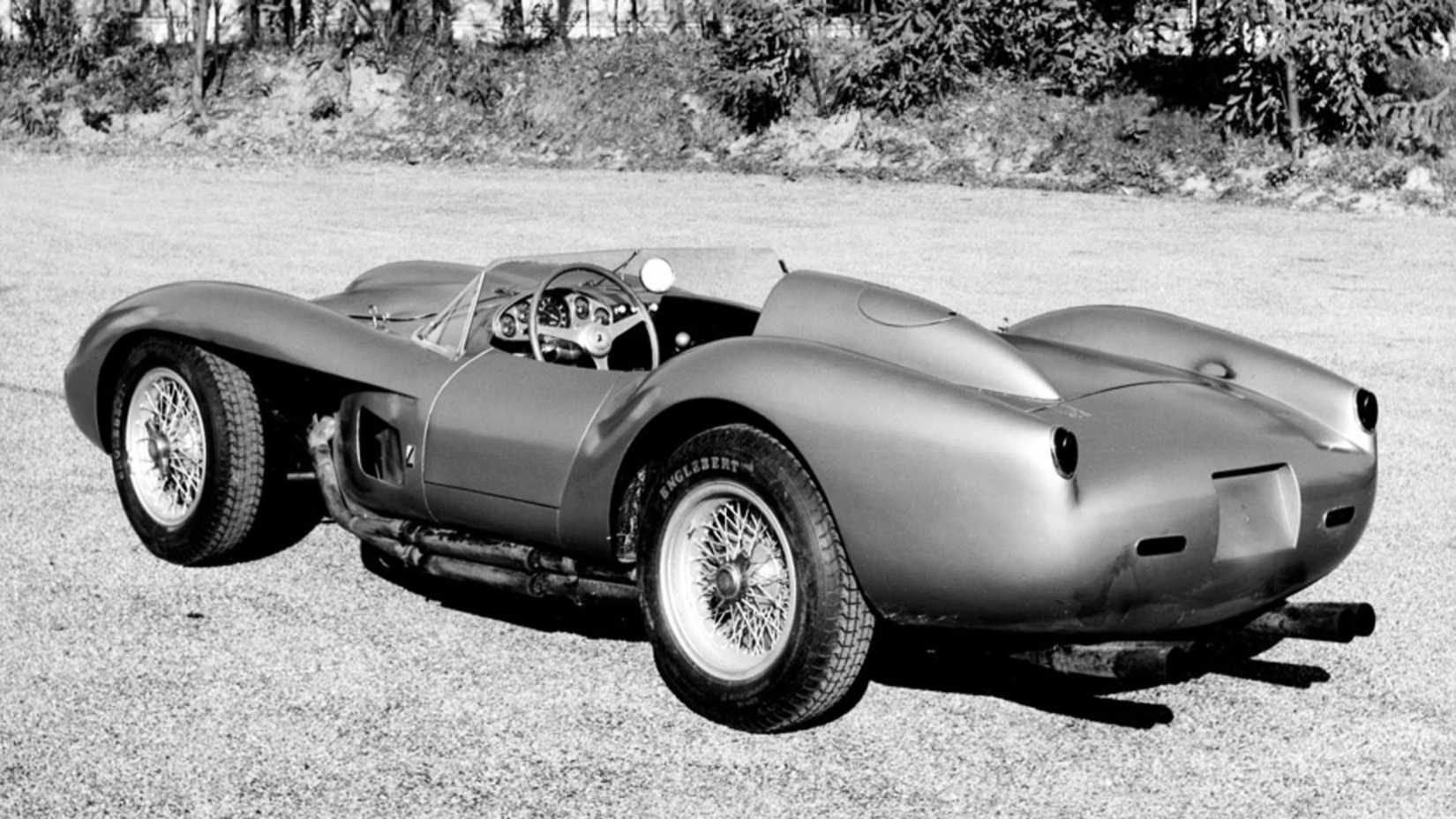 Ferrari 500 & 250 Testa Rossa: The 50s Racing Legends Behind an Iconic Name