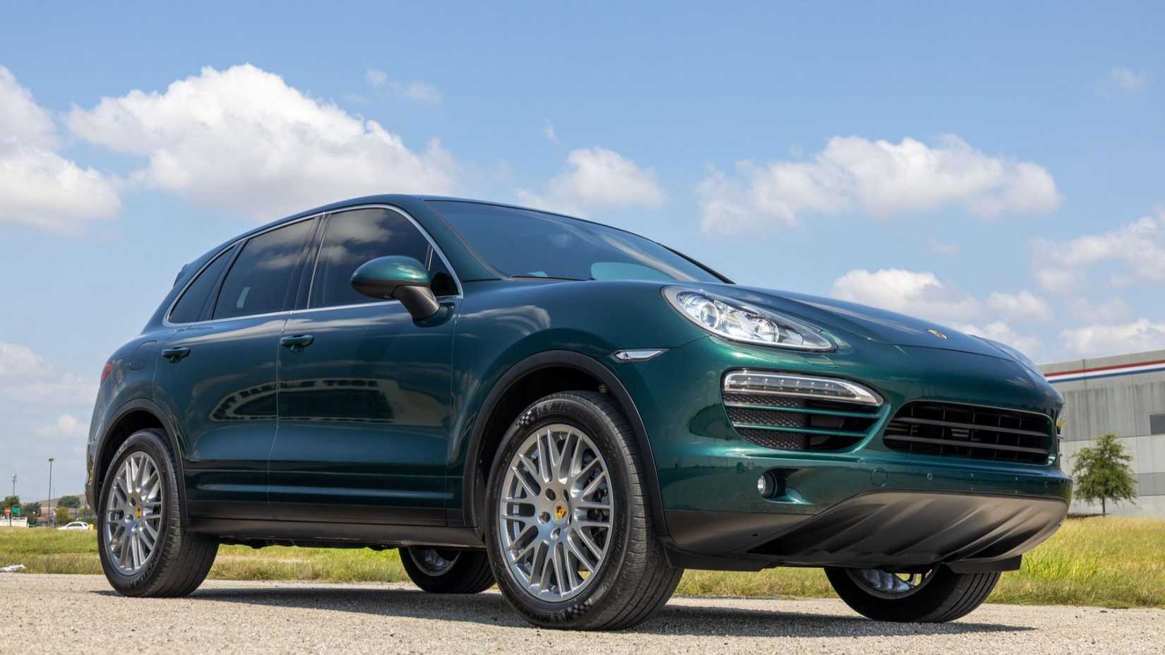 This Manual-Equipped, V6-Powered Porsche Cayenne Recently fetched $125,000