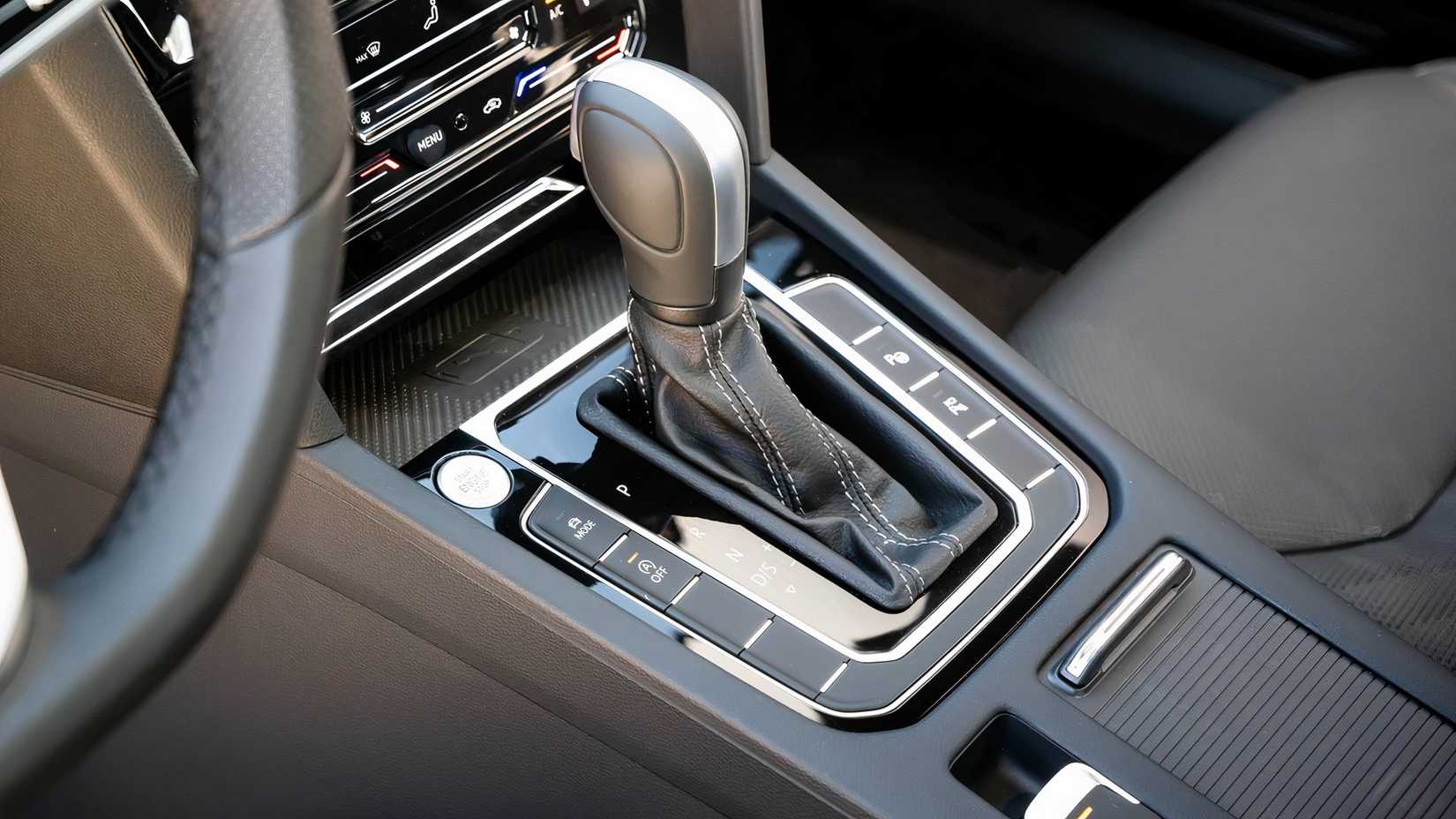 The Volkswagen Arteon Is A $25,000 Bargain Because People Are Obsessed ...