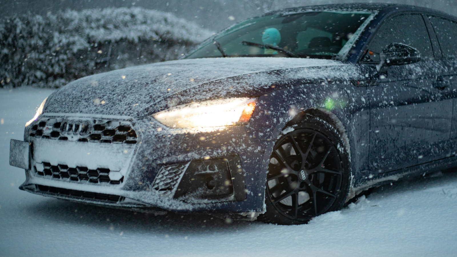 5 Features That Make Life Easier In Severe Winter Driving