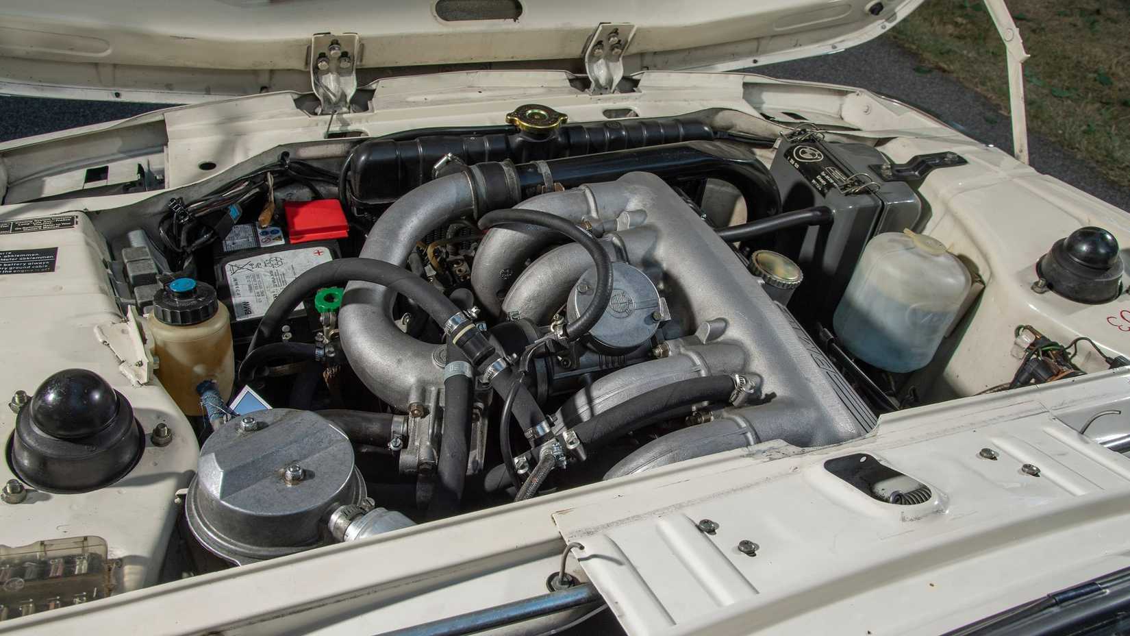 bmw 2002 engine tuning