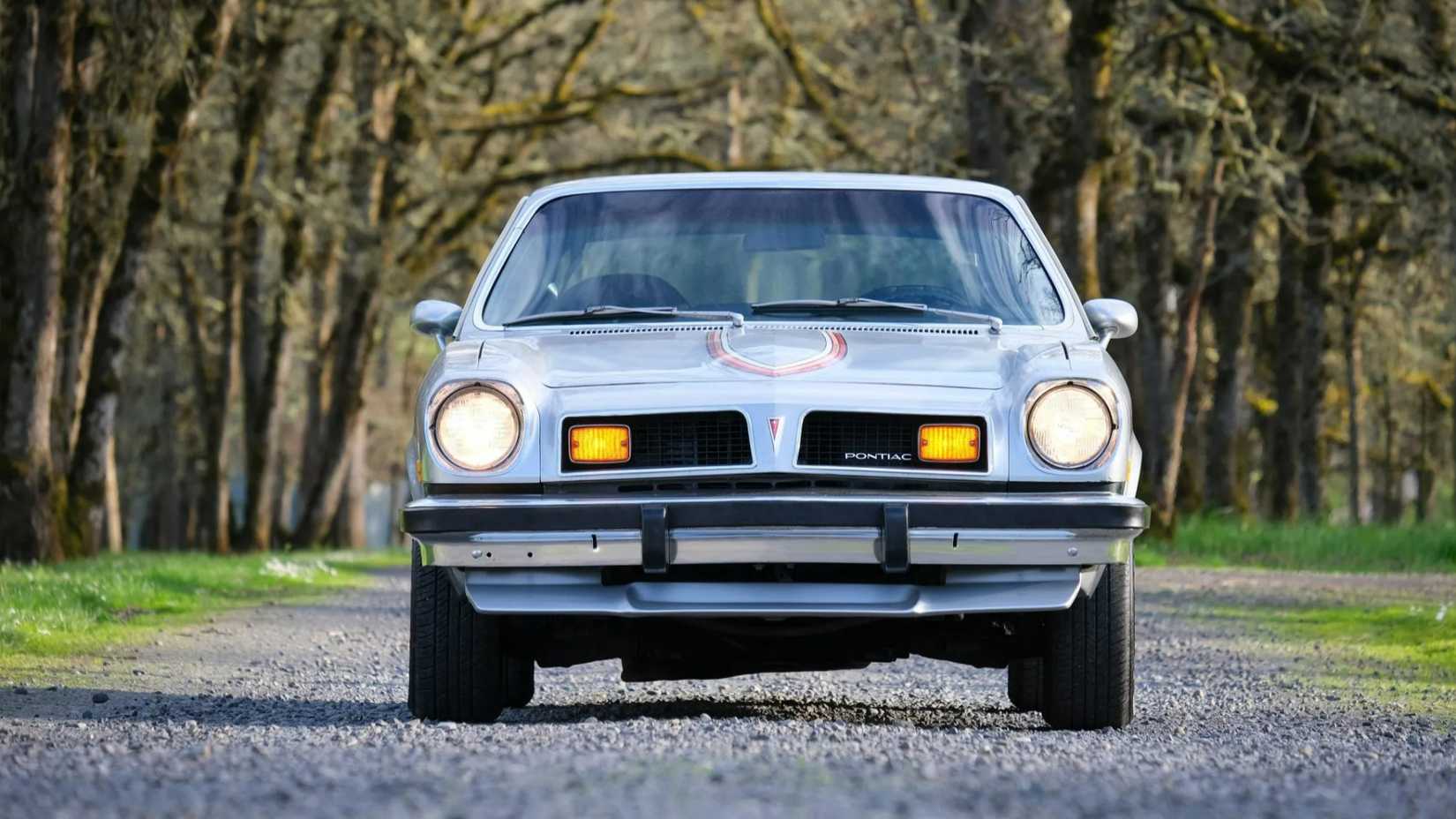 The 1975 Pontiac Astre Li'L Wide Track Was An Unsuccessful Attempt ...