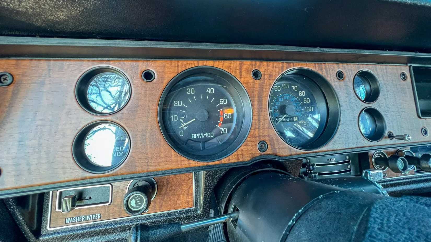 The 1975 Pontiac Astre Li'L Wide Track Was An Unsuccessful Attempt ...