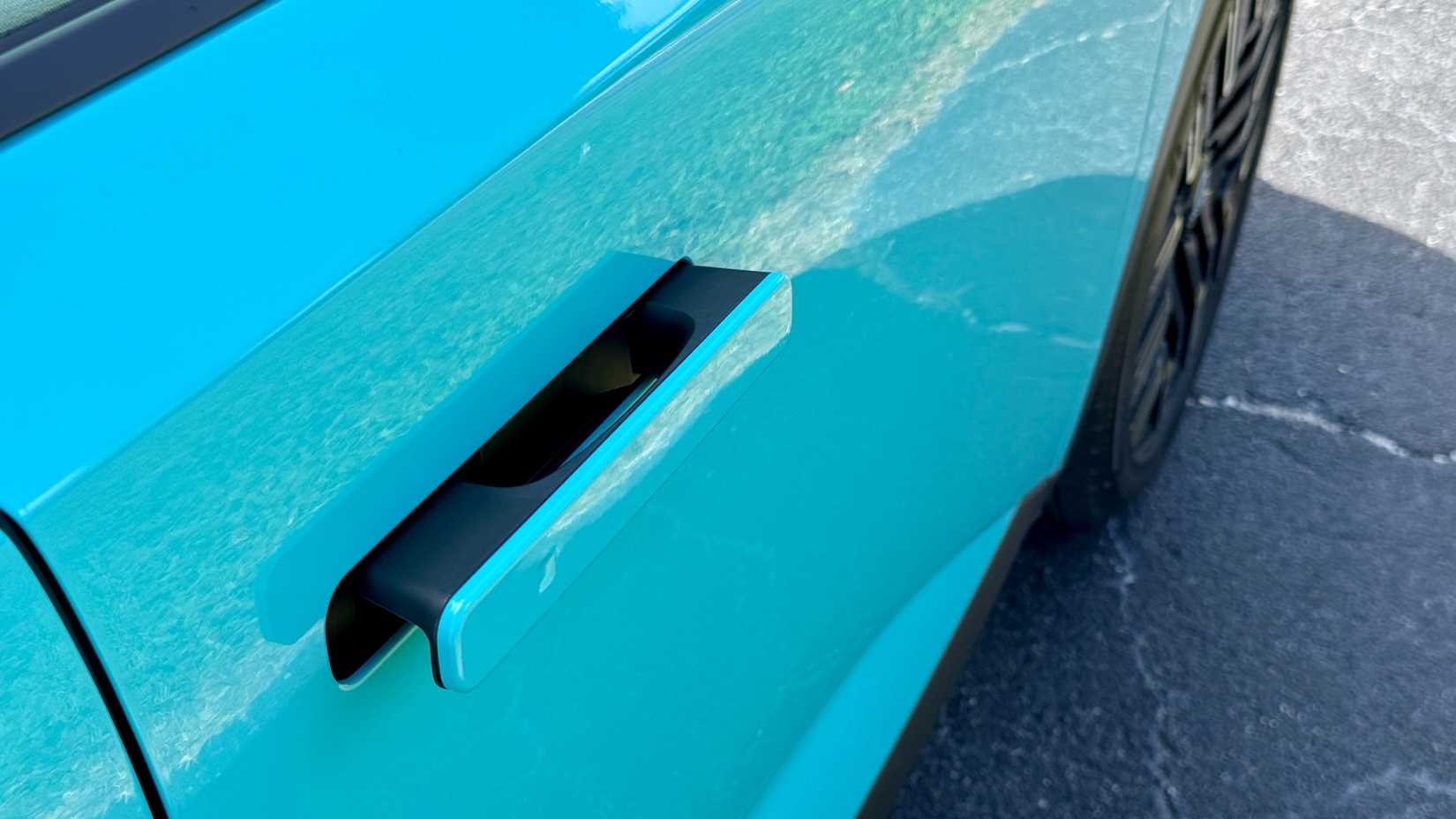 China Bans Electric Retractible Door Handles Starting In 2027