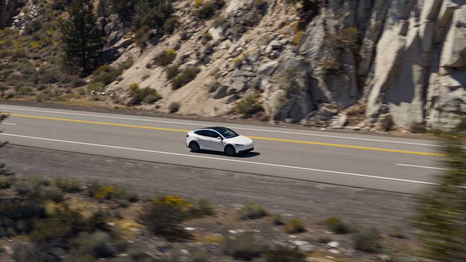 2026 Tesla Model Y Pricing, Photos & Specs