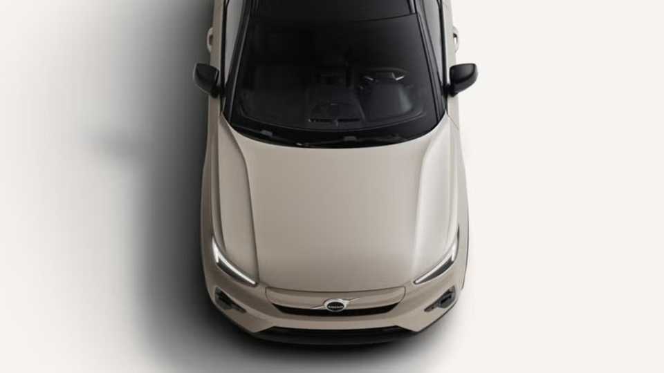 2026 Volvo EX40 Pricing, Photos & Specs