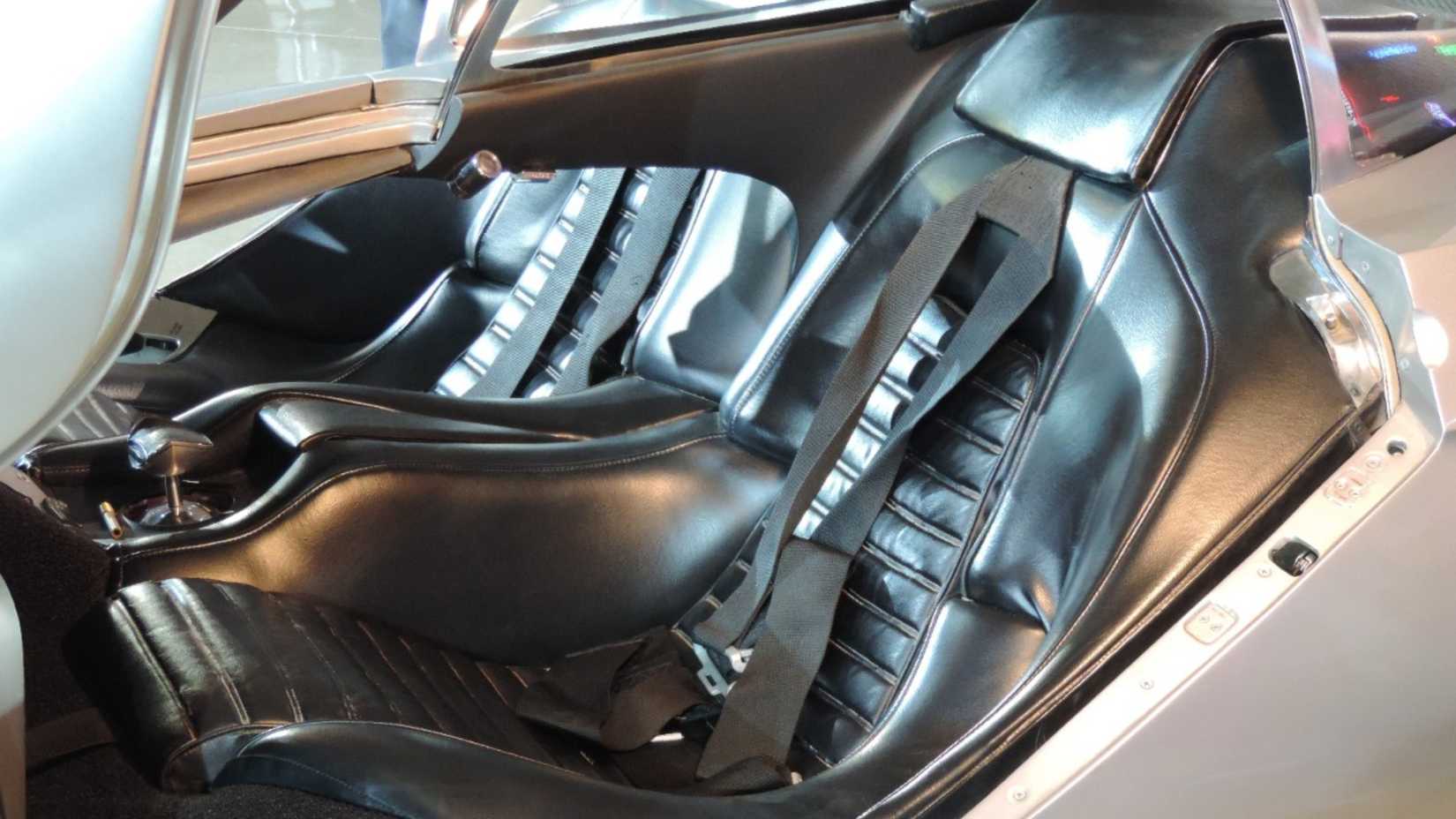 GM's Firebird Concept Cars: Pioneering Space Age Designs of the 1950s