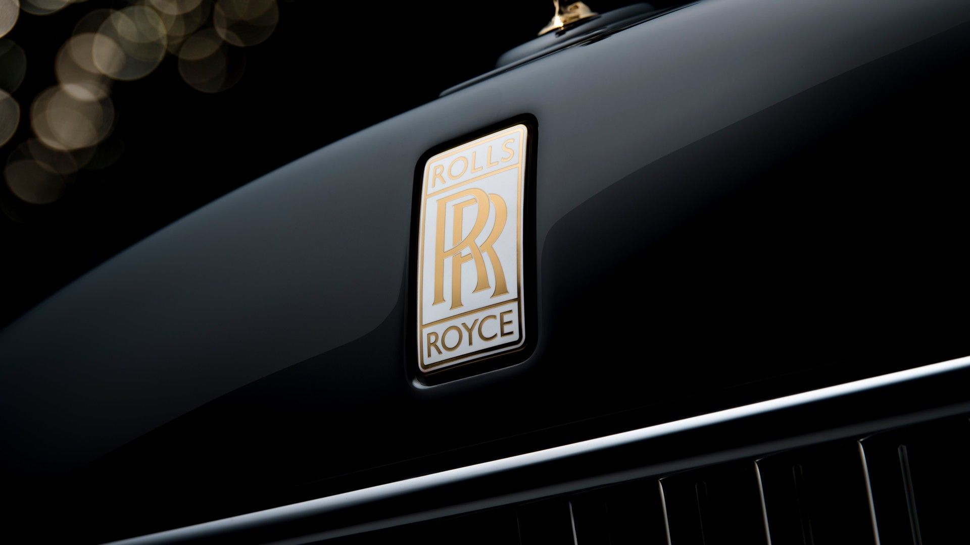 Rolls-Royce Phantom: Review, Pricing, Photos, and Specs