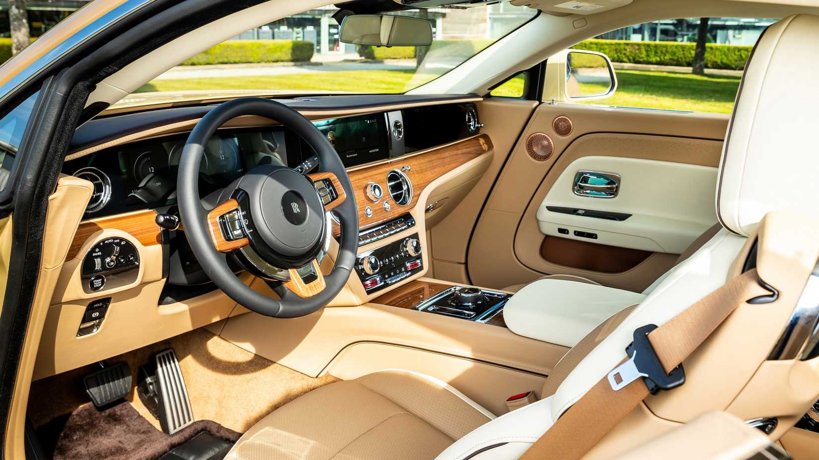 The Latest Bespoke Rolls-Royce Spectre Is Built For One Lucky Pooch