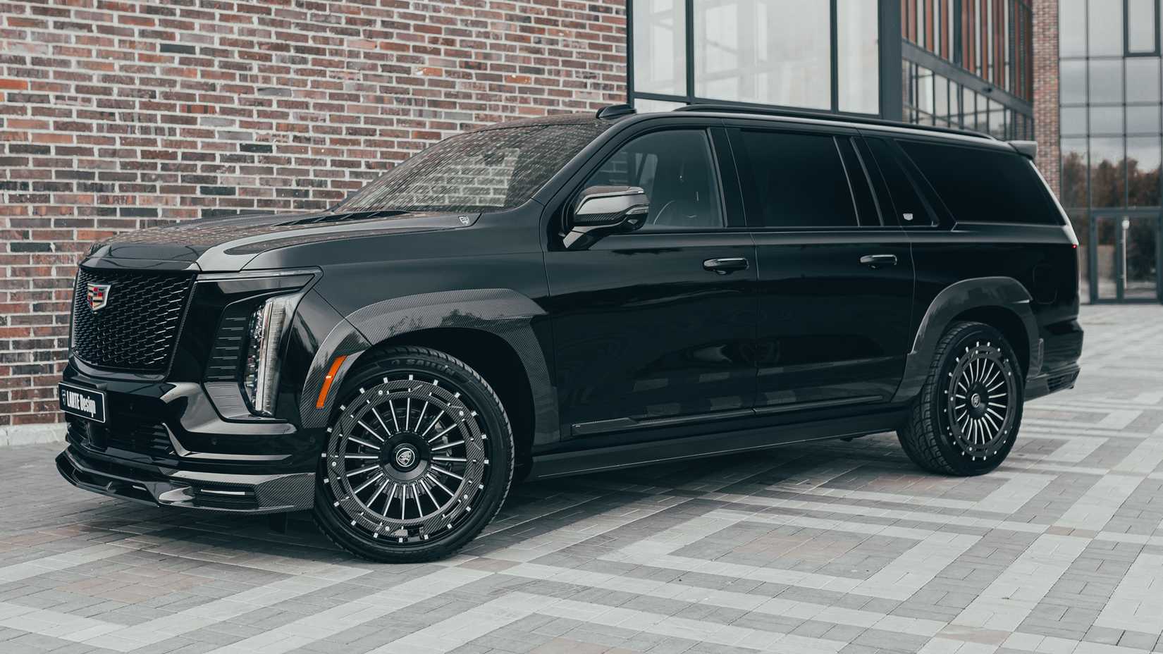 Larte Design Reveals Esthete Body Kit For The 2025 Cadillac Escalade