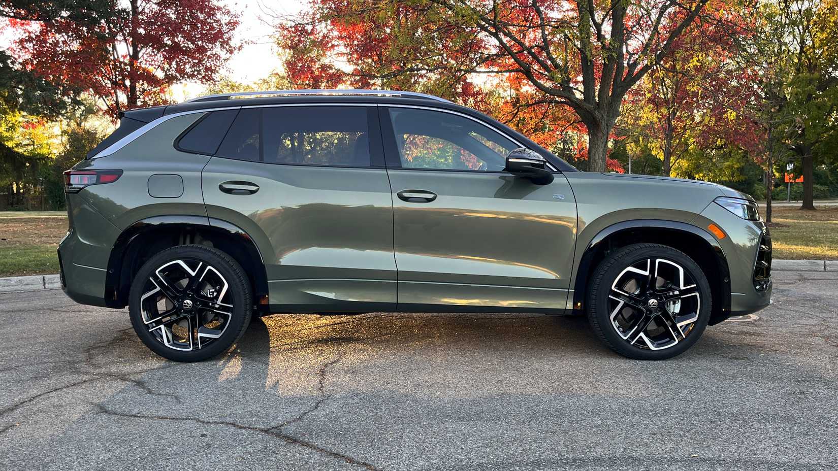 The VW Tiguan Was The Underrated SUV Everyone Slept On In 2025