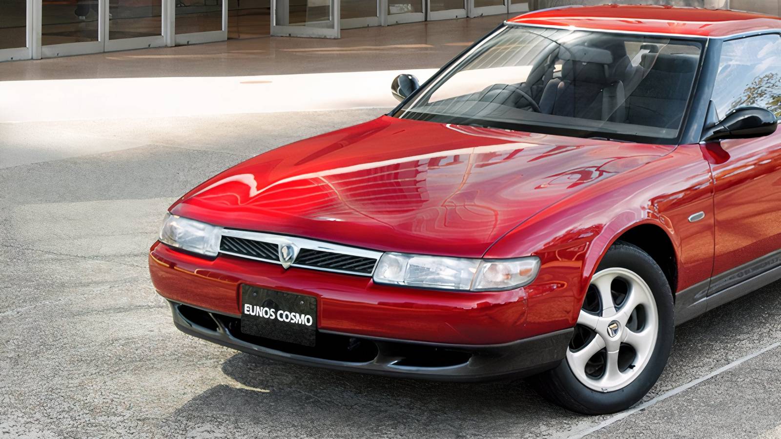 Mazda's Cosmo JC Was A Tri-Rotor-Powered Lexus Rival From The '90s