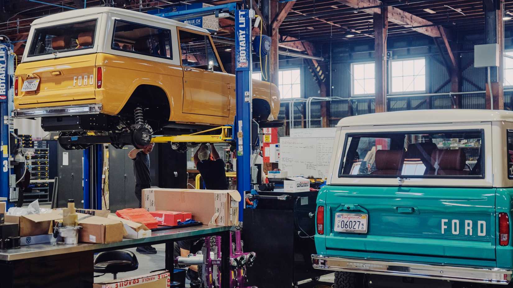 Kindred Motorworks Debuts Electric Platform For Converting Classics ...