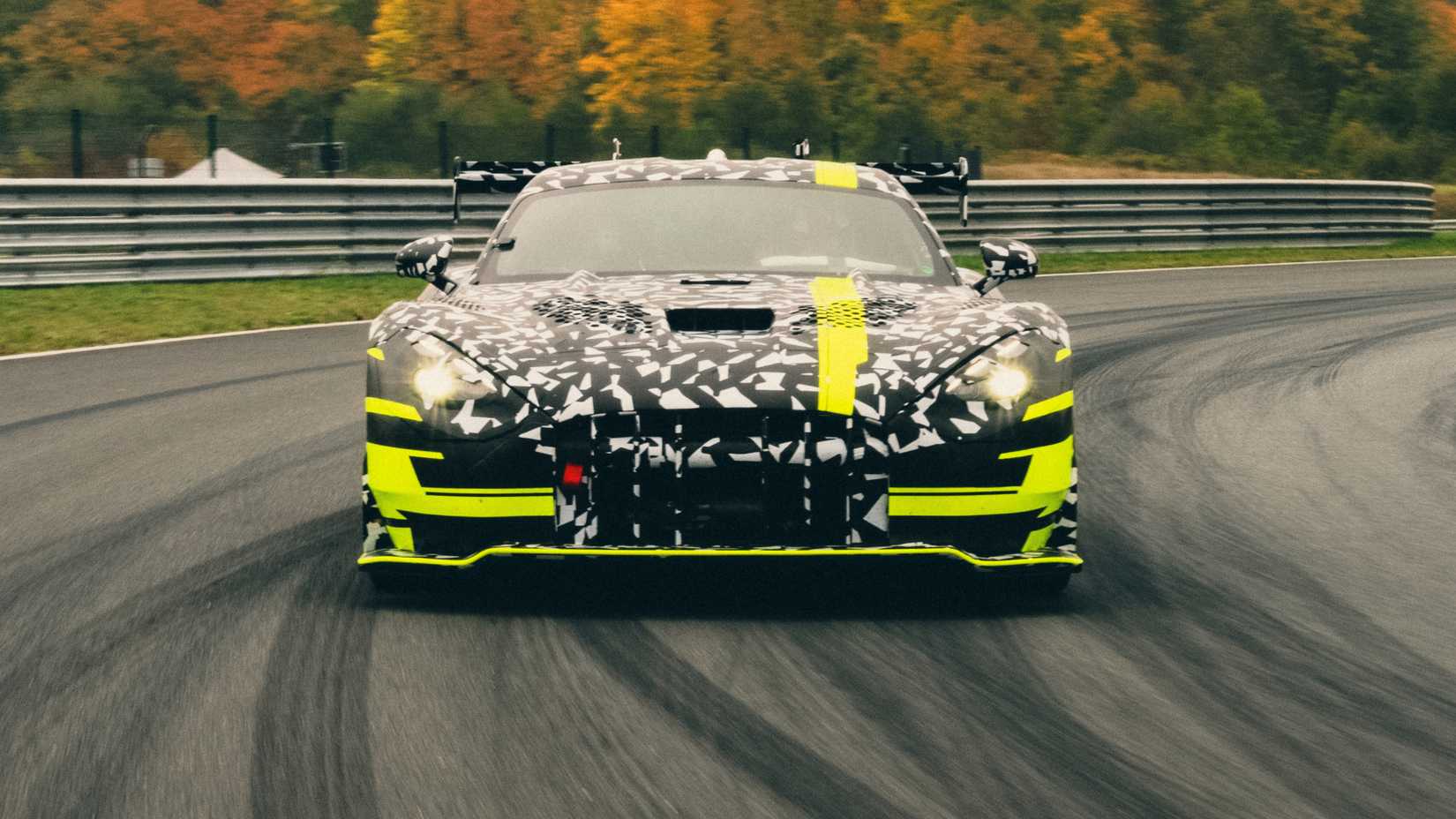 Mercedes-AMG GT Track Sport Concept Looks Ready To Battle The Porsche ...