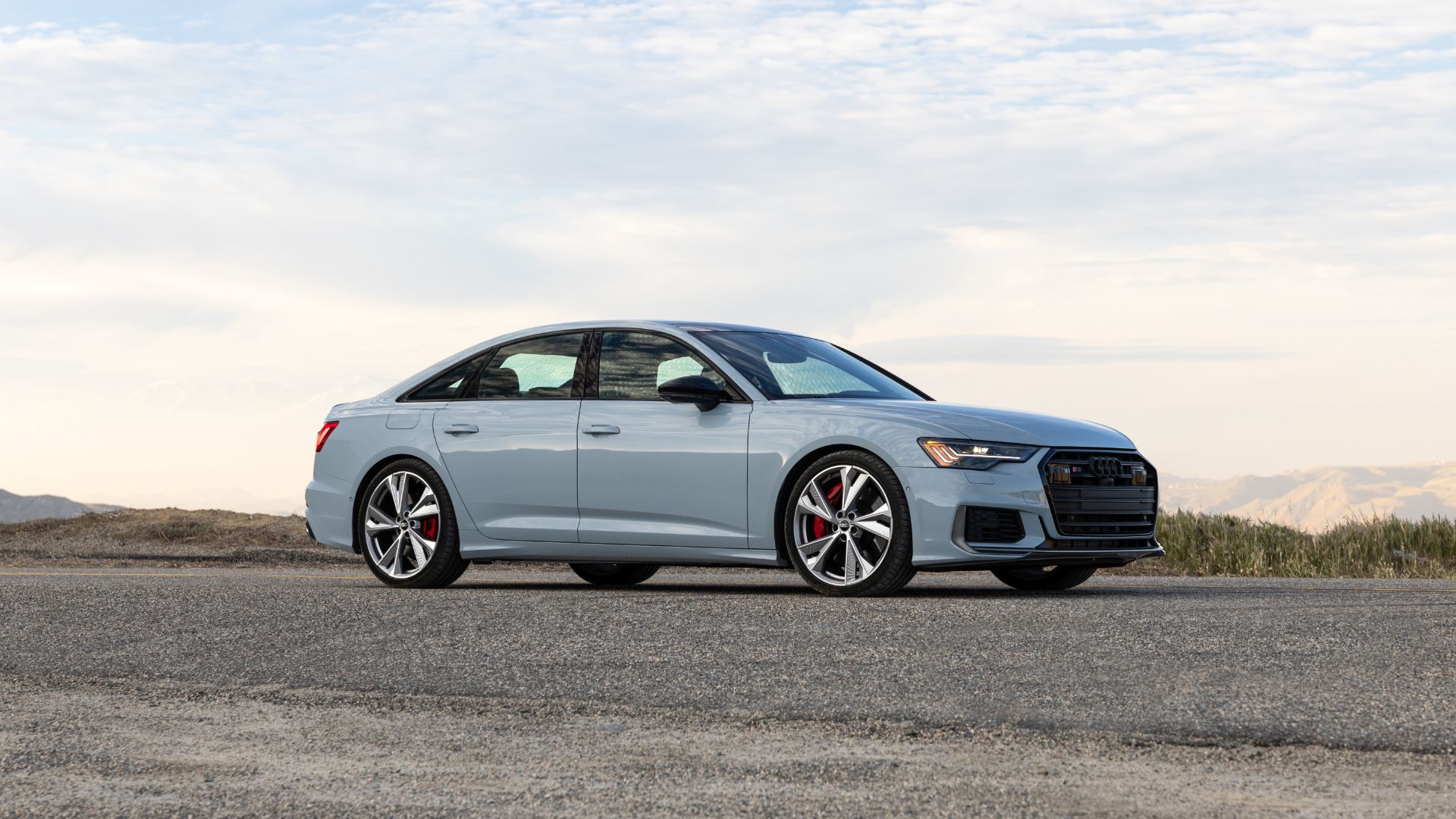 2025 Audi S6 - Overview Pricing, Photos & Specs