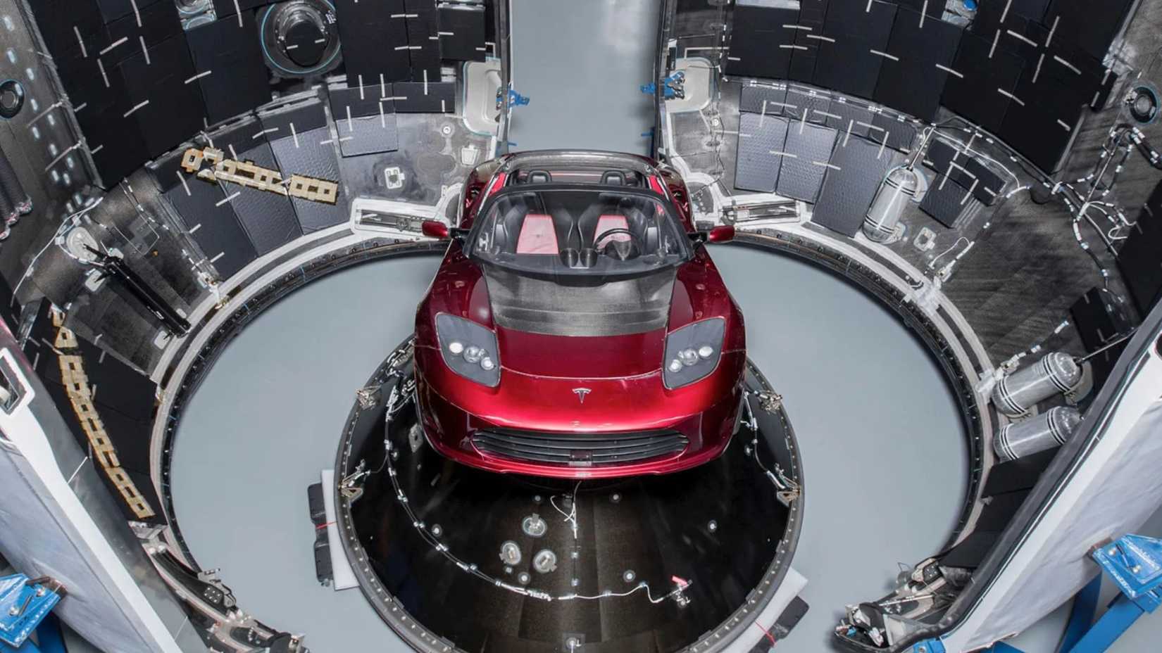 Fastest Tesla Cars Ranked By Top Speed, 0-60, And More...