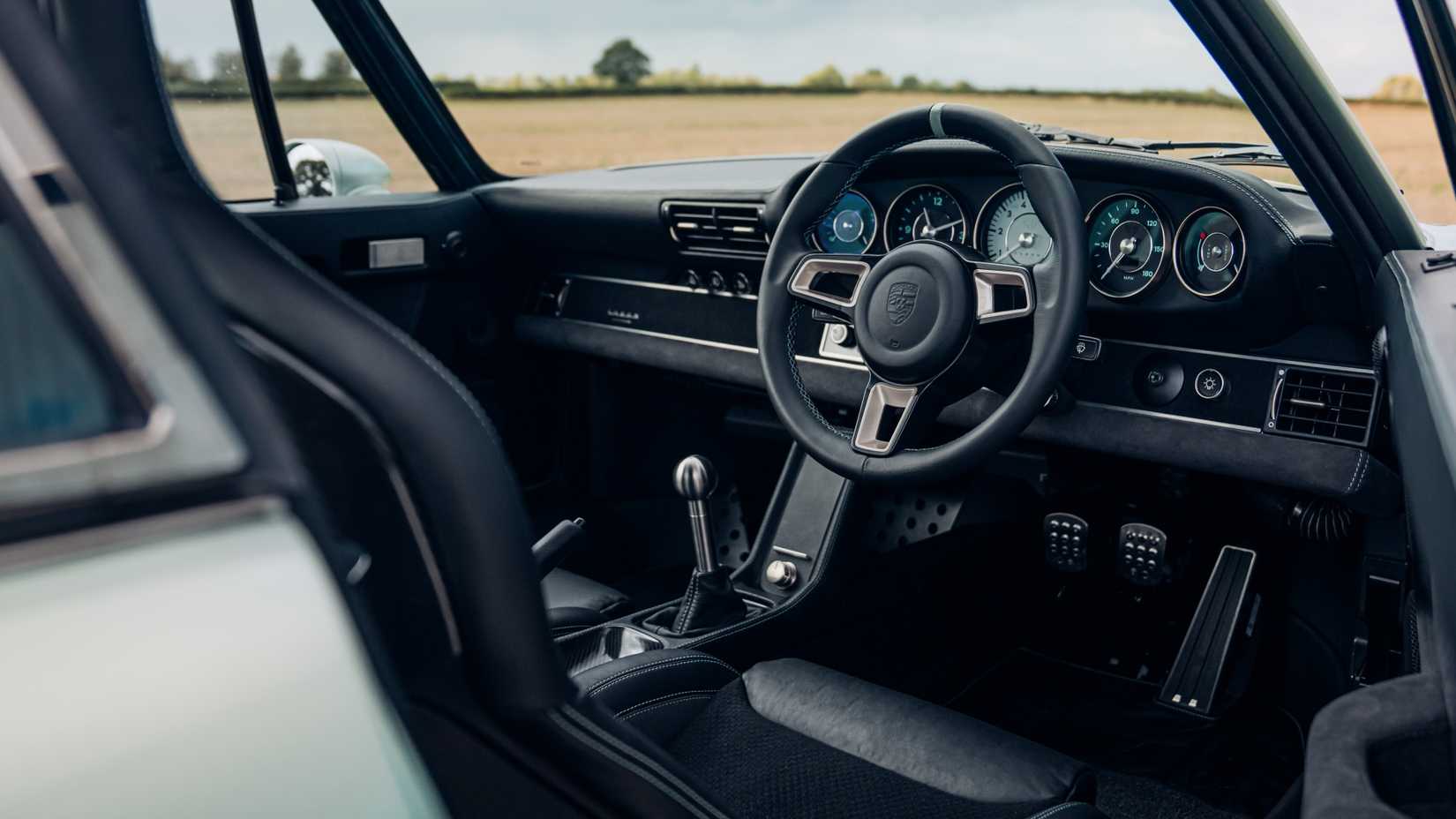 Theon Design's Latest Porsche 911 Is A 407-HP Air-Cooled Stunner
