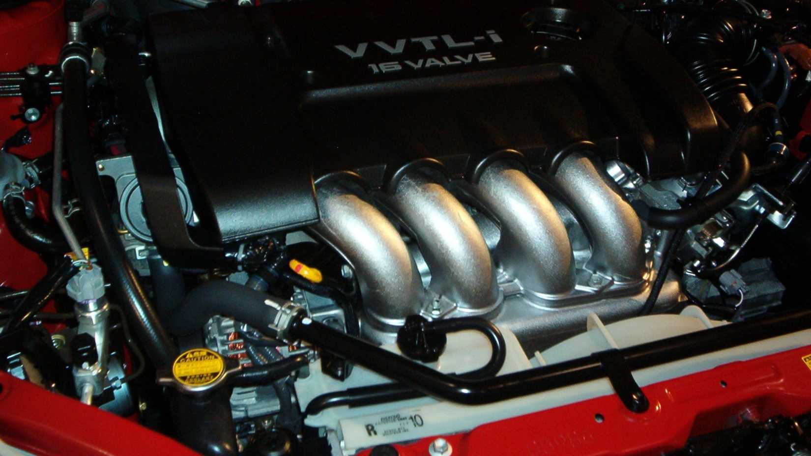 The Toyota Corolla RunX RS180 Was A Failed 189-HP Hot Hatch
