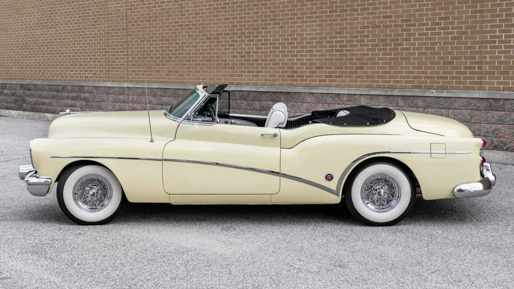 Buick Once Tried To Bring European Styling To The States With This '50s ...