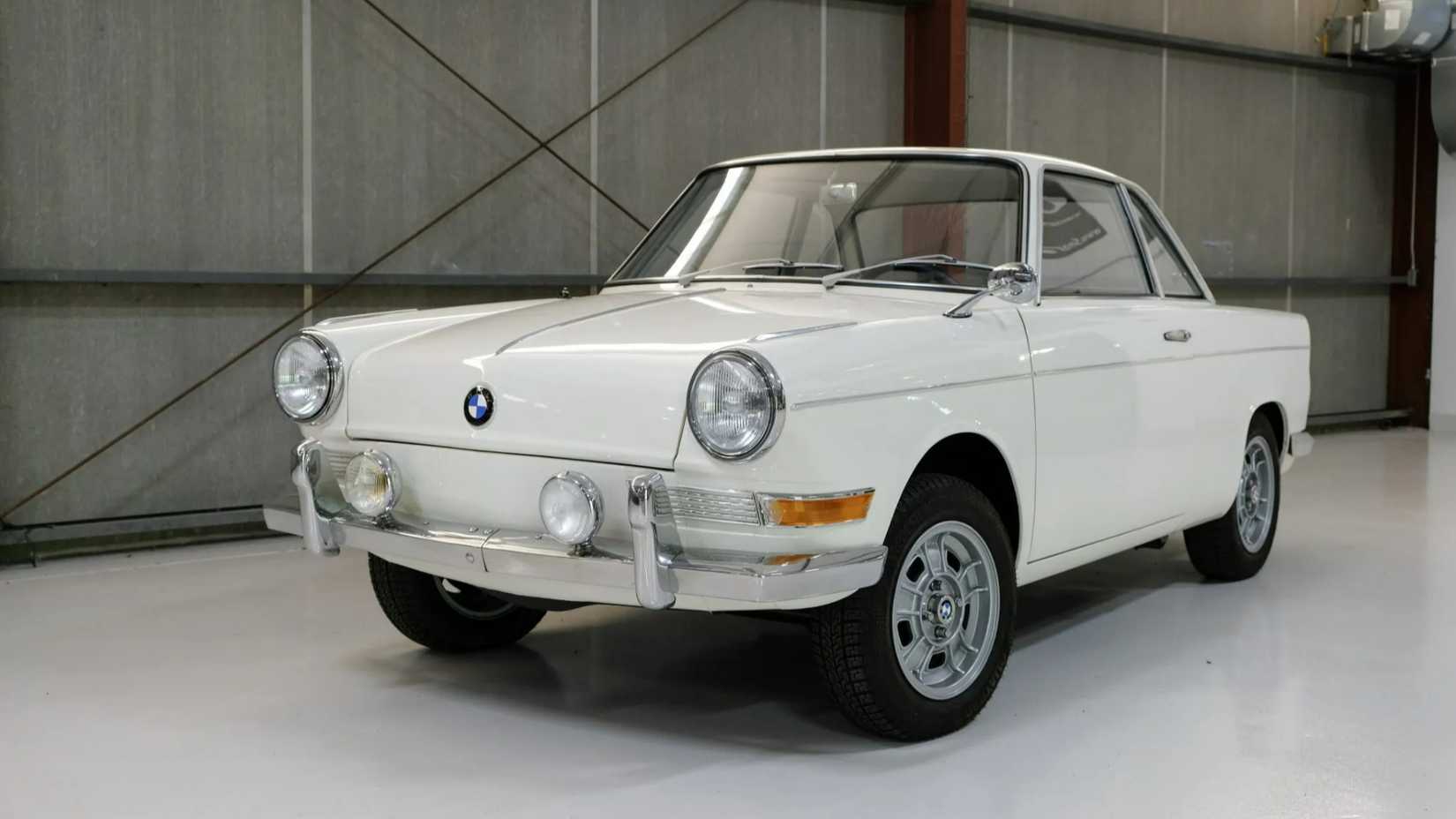 The Humble 700 Saved BMW From Extinction