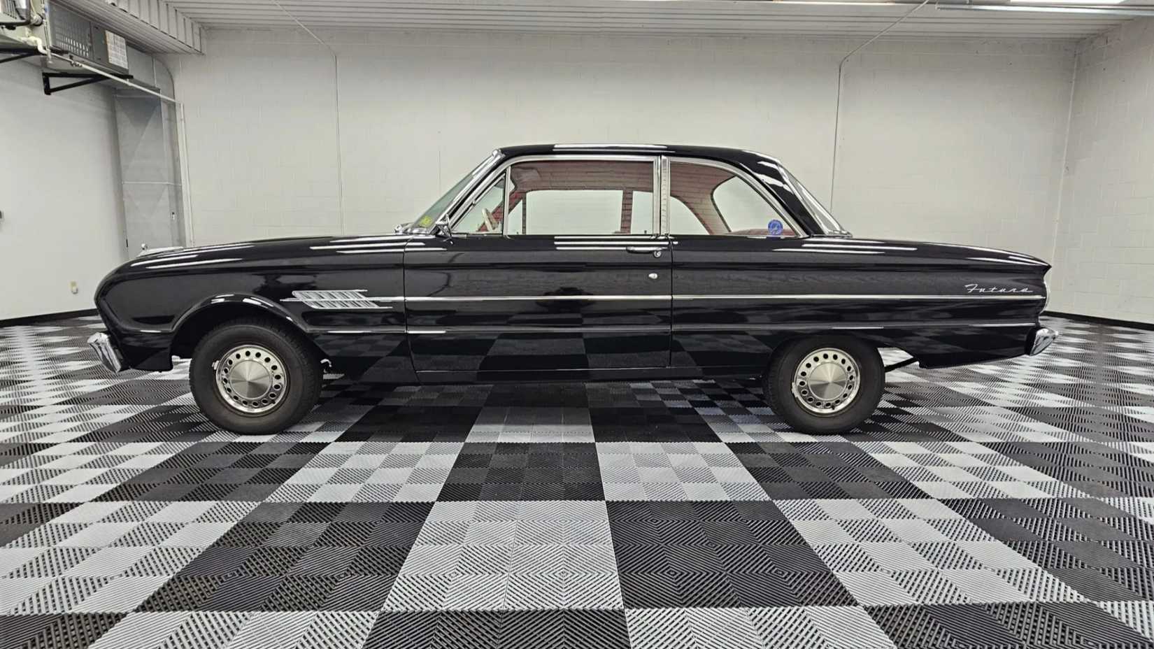 Ford Falcon: America's First Compact Car and Rally Racing Legend