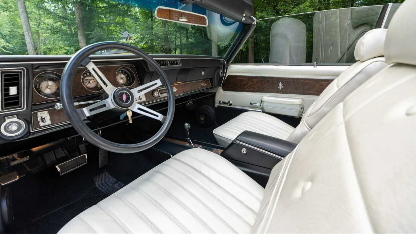 Oldsmobile Cutlass SX: The High-Performance Sleeper Built for Just Two ...