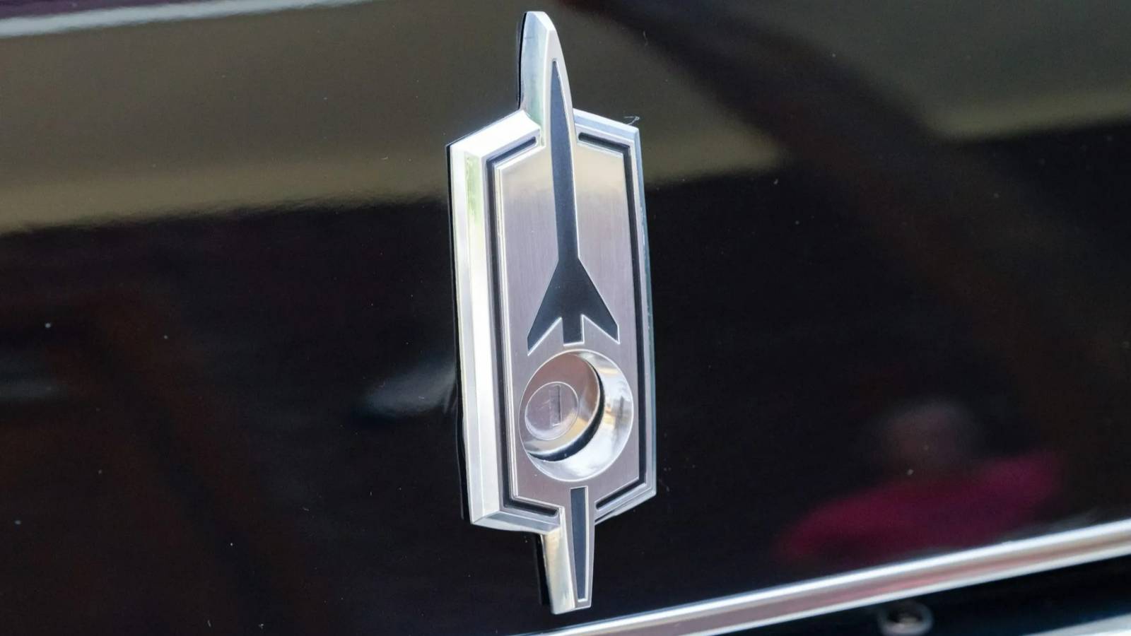 The 1970 Oldsmobile 88 W-33 Was A Sleeper Muscle Car Available For Just ...