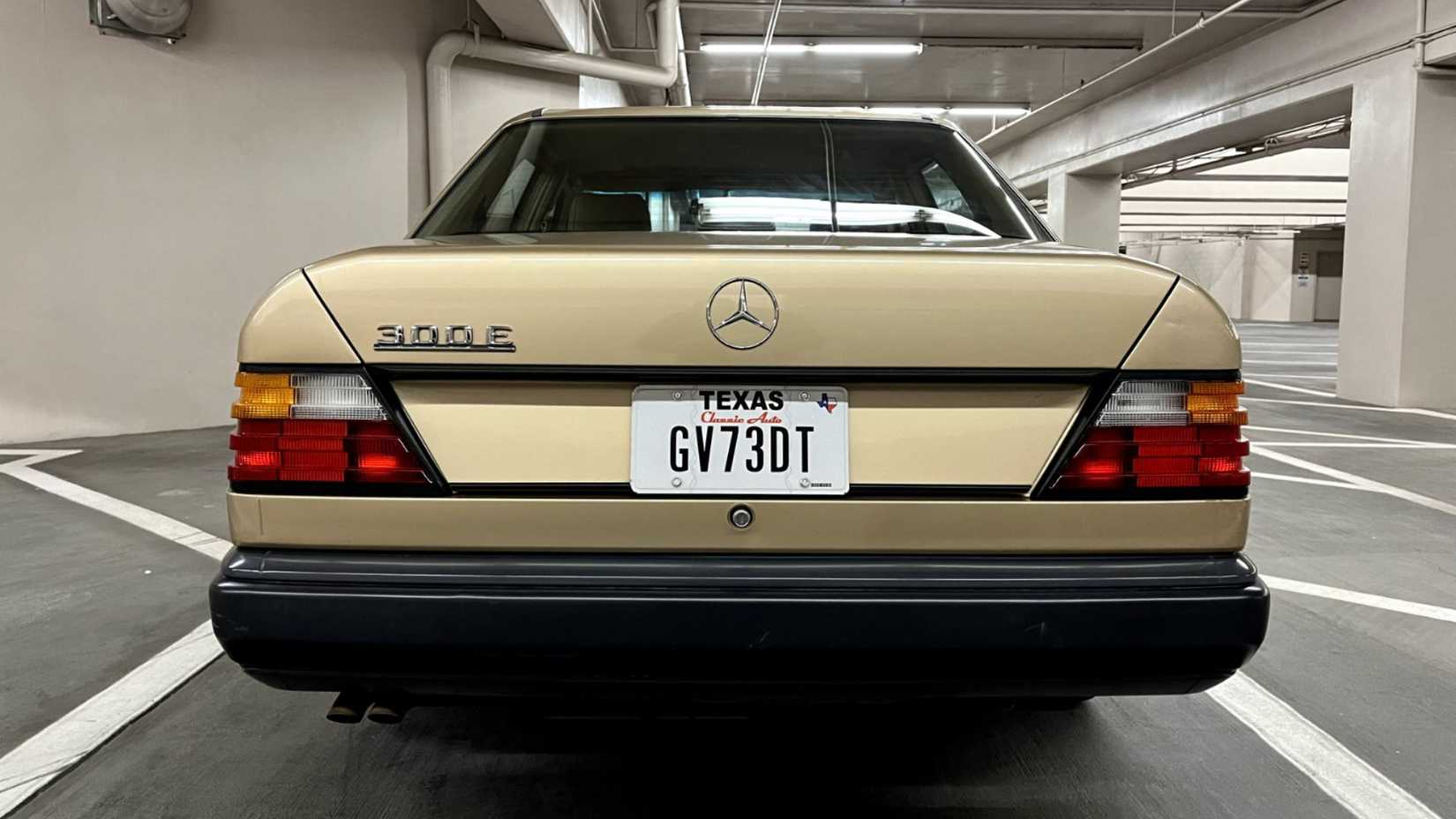 Mercedes-Benz W124: The Enduring German Luxury Car