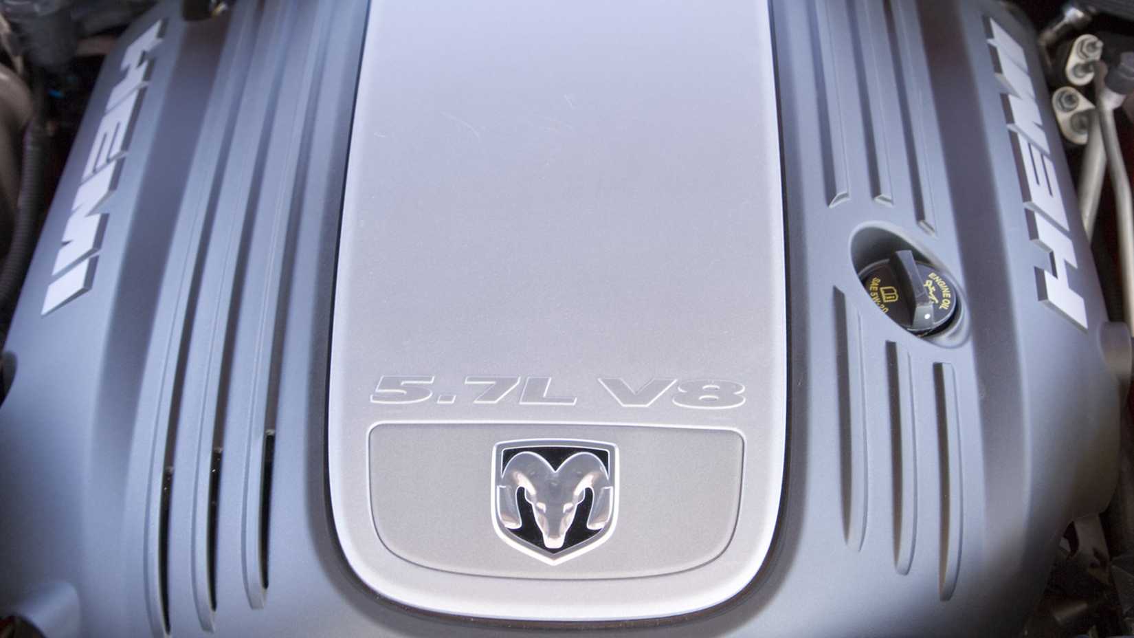 Dodge's Third-Gen Challenger Is The Best Muscle Car Bargain To Bag ...